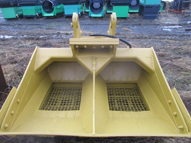 2015 OUTLAW VIBRATING - $12,000 - EFI Demolition Equipment